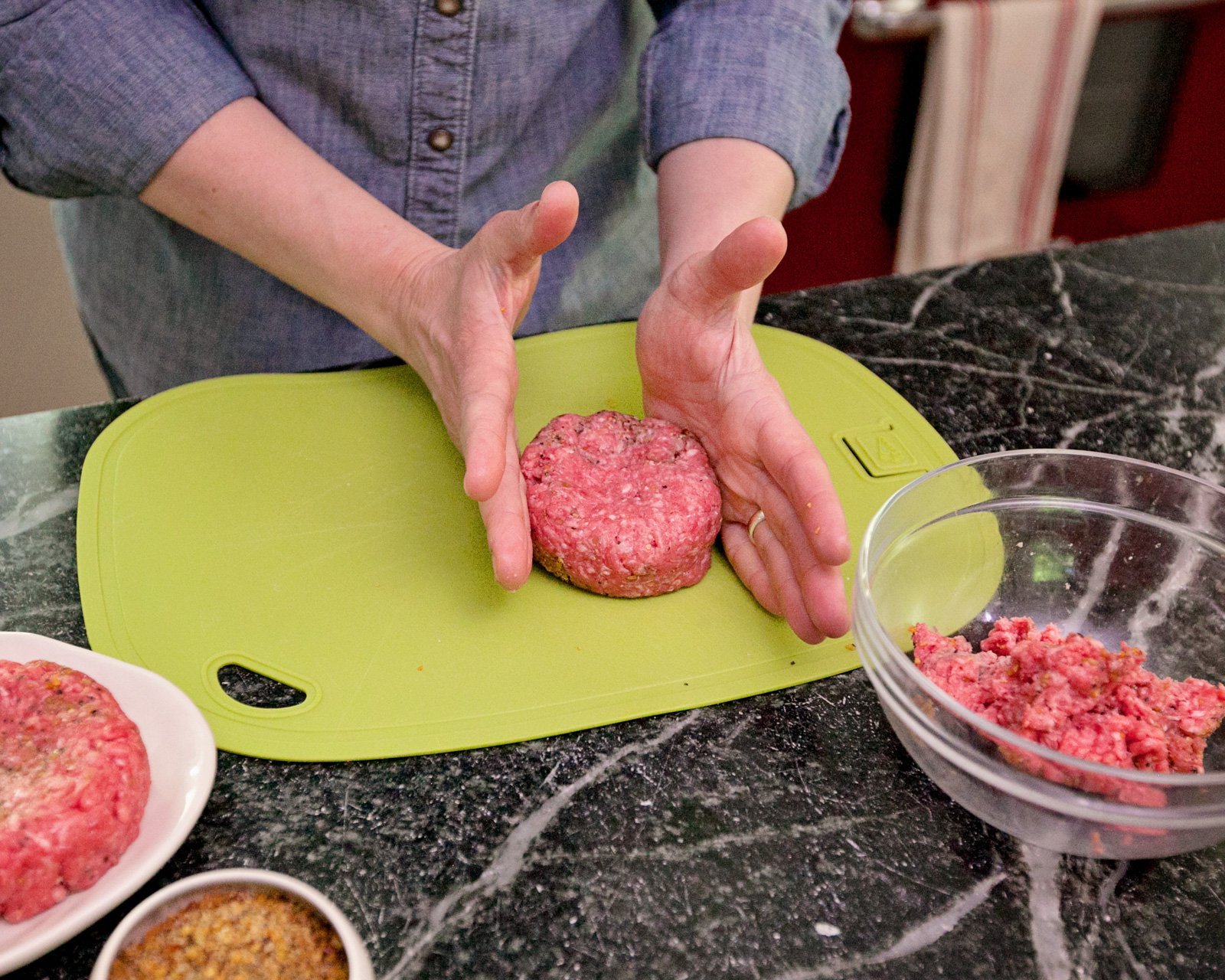 How to Make a Burger | Blue Jean Chef - Meredith Laurence