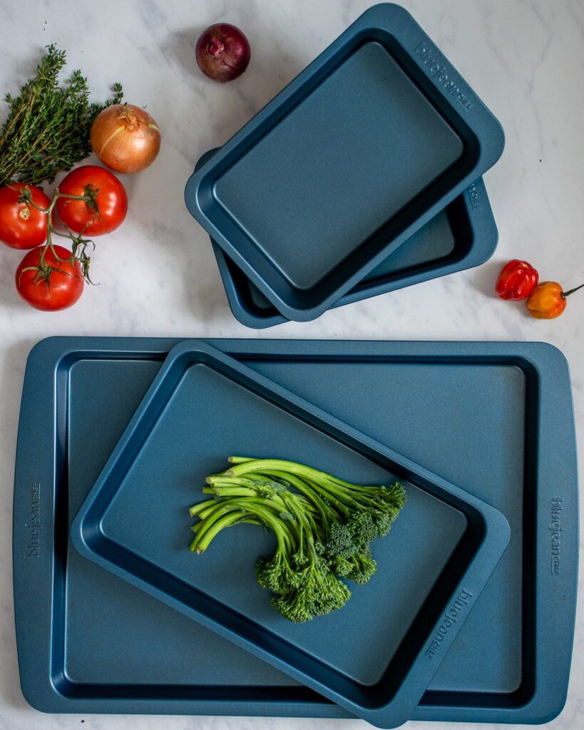BJC® 4-piece Sheet Pan Dinner Set | Blue Jean Chef - Meredith Laurence